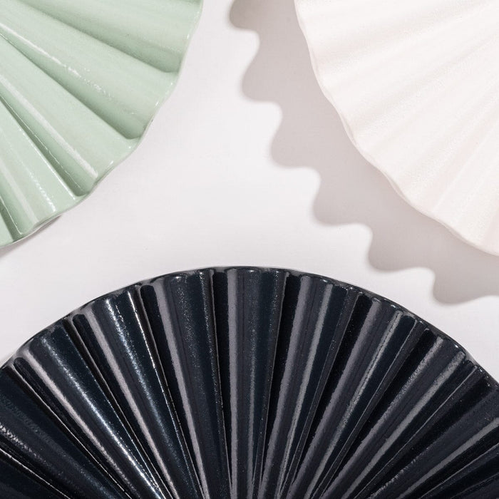 The Clamshell Base - 55 lbs - Vintage Black | Business & Pleasure Co.