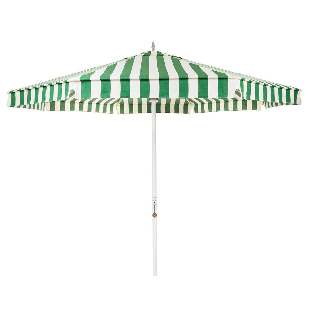 Umbrellas for the Beach: Luxury Shade Solutions | Business & Pleasure Co.